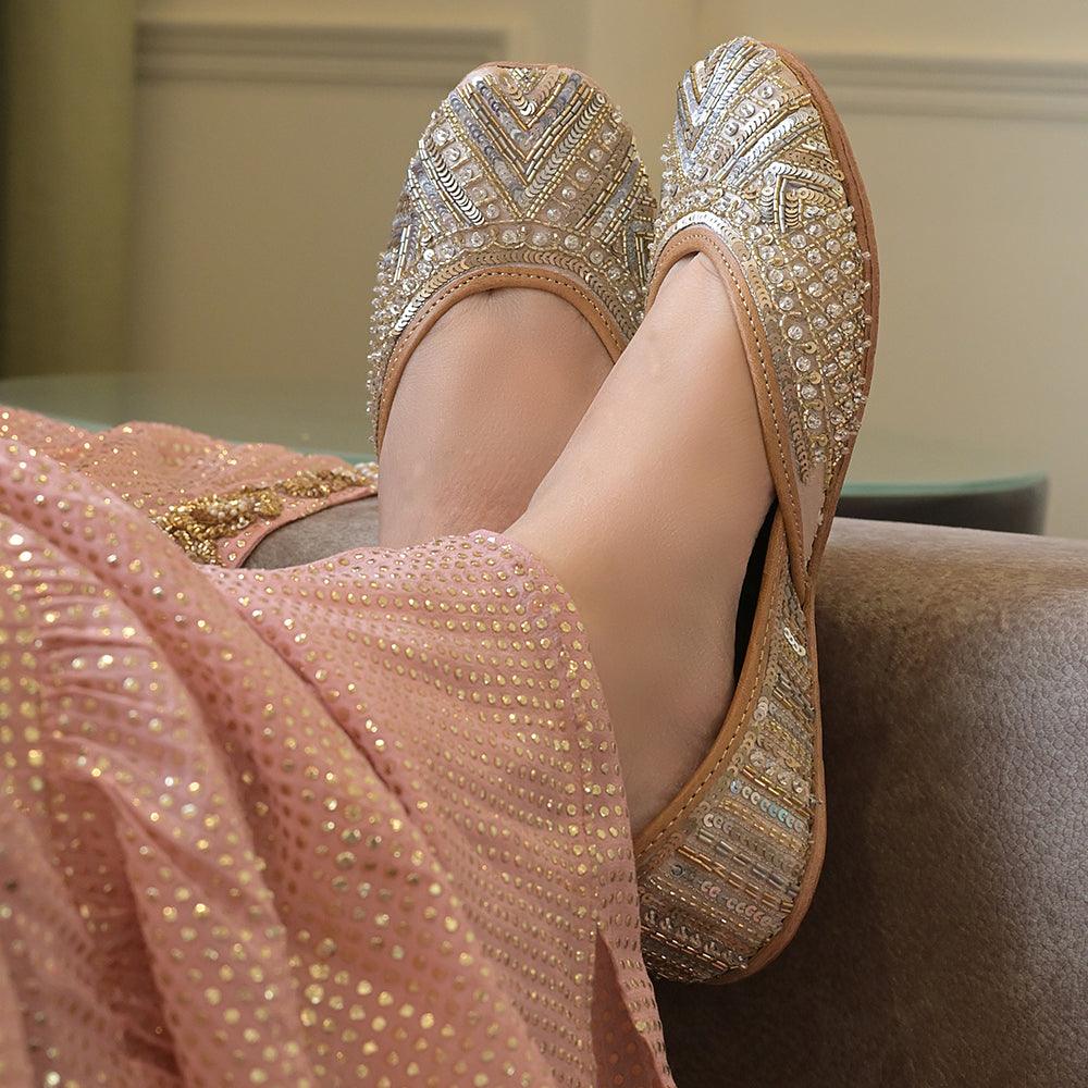 Buy Punjabi Jutti For Ladies | Juttis for Women Online – Coral Haze